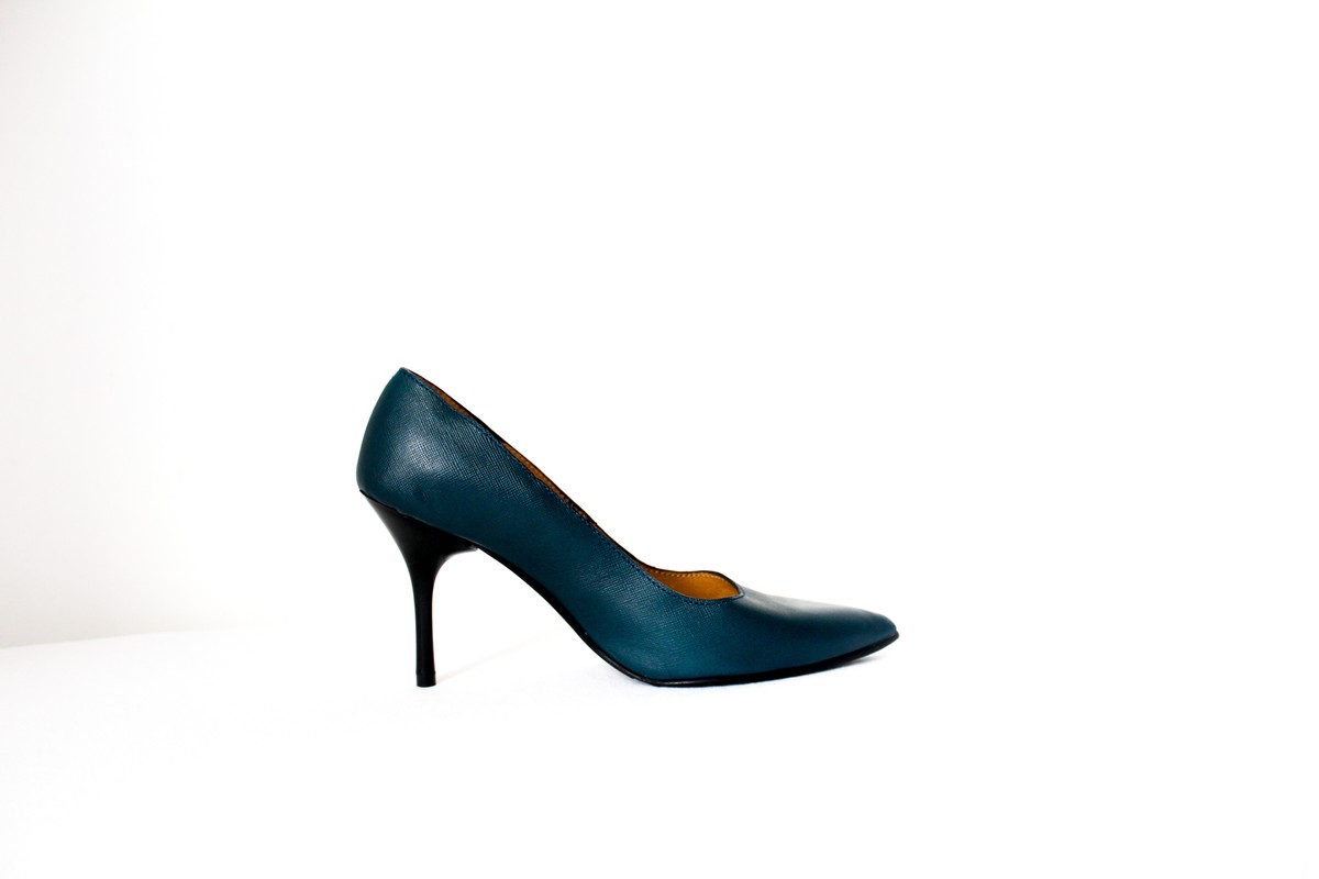 FATOU leather pump made in Africa midnight blue by lasli-shoes - Heels ...