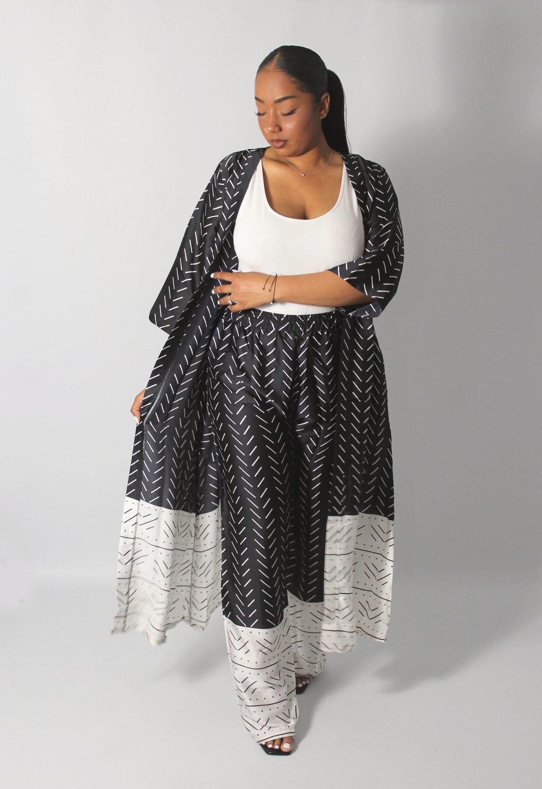 Black & white Naissa long kimono set by sare - 2 pieces set - ANKA